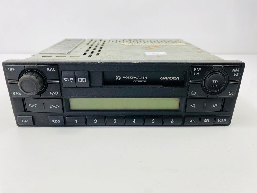 VW Volkswagen Gamma 5 / Green Lights / Cassette Player – Baltic Retrofit
